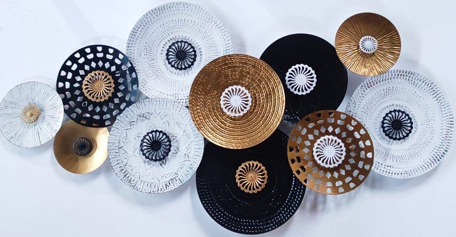 MARVELOUS MULTI-COLORED METAL WALL DÉCOR – SUREKH DECOR